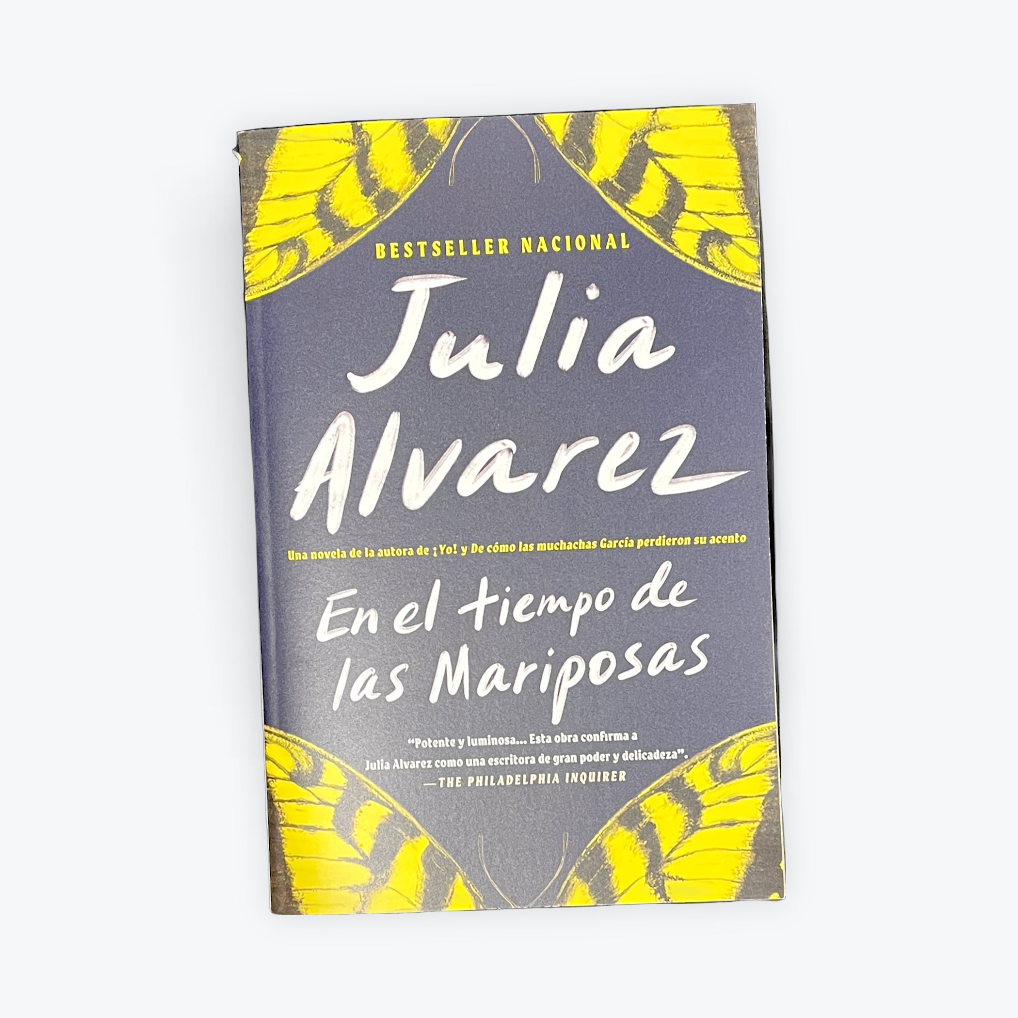 En el tiempo de las mariposas | Julia de Burgos Bookstore